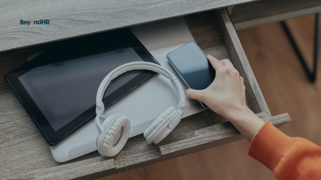 The Right to Disconnect from Work - BeyondHR